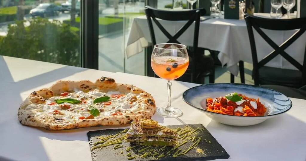 Restoran L'Antica Pizzeria Da Michele Dubai, Dubai, foto