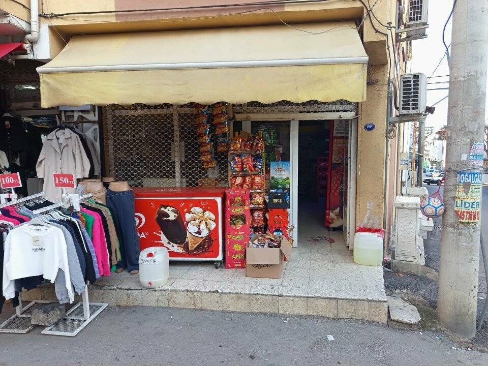 Market Suat Bakkal, İzmir, foto