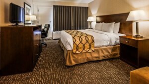 Best Western Cedar Park Inn (Alberta, Edmonton, Gateway Boulevard), otel  Edmonton'dan