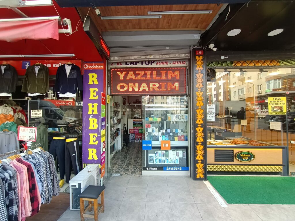 Cep telefonu ve aksesuarları satış mağazaları Rehber İletişim, İstanbul, foto