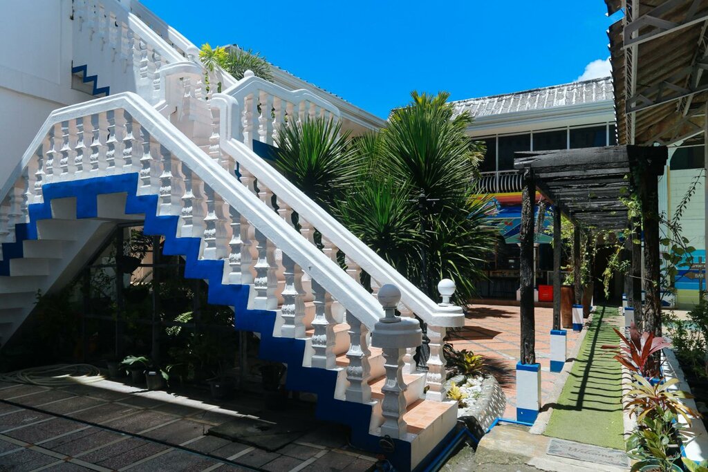 Otel Reddoorz Plus @ Castle Chateau Iloilo, Iloilo, foto