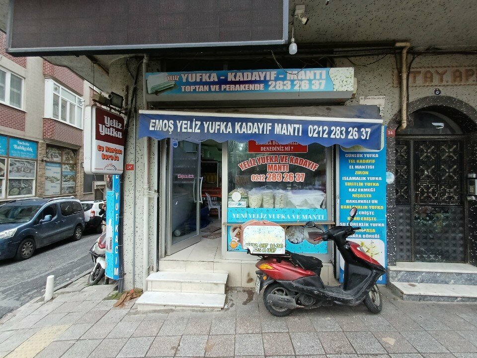 Un ve tahıllar Emoş Yeliz Yufka Kadayıf Mantı, İstanbul, foto