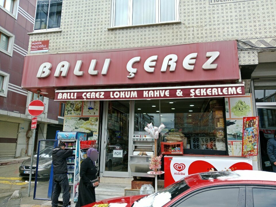 Kuruyemiş, atıştırmalık, kuru meyve Ballı Çerez, İstanbul, foto