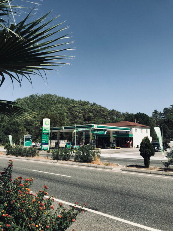 Benzin istasyonu BP, Marmaris, foto