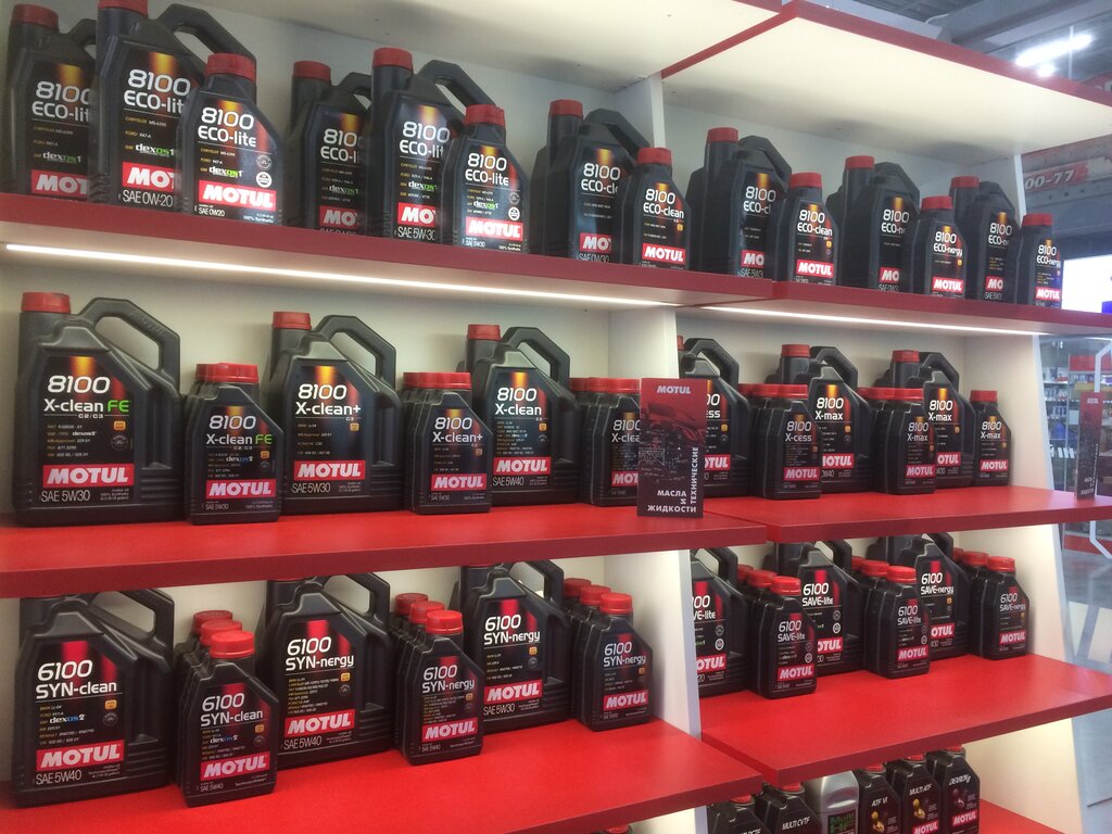 Yağlama ürünleri Motul Store, Nijni Novgorod, foto