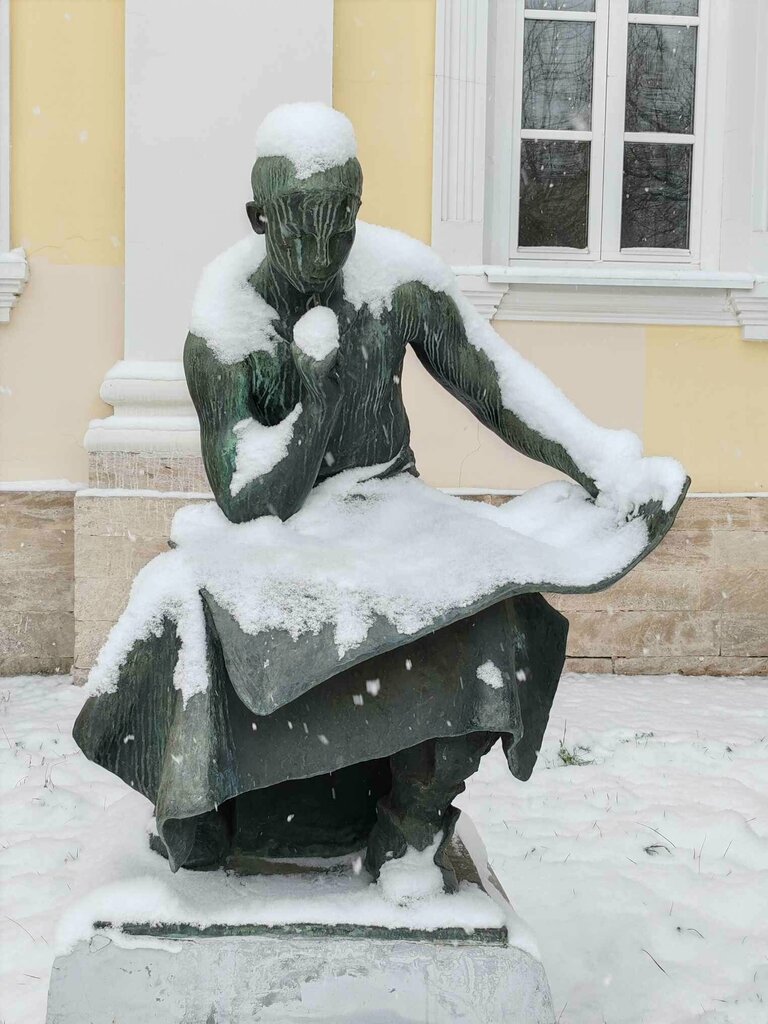 Anıt, heykel Молодой рабочий, Orenburg, foto