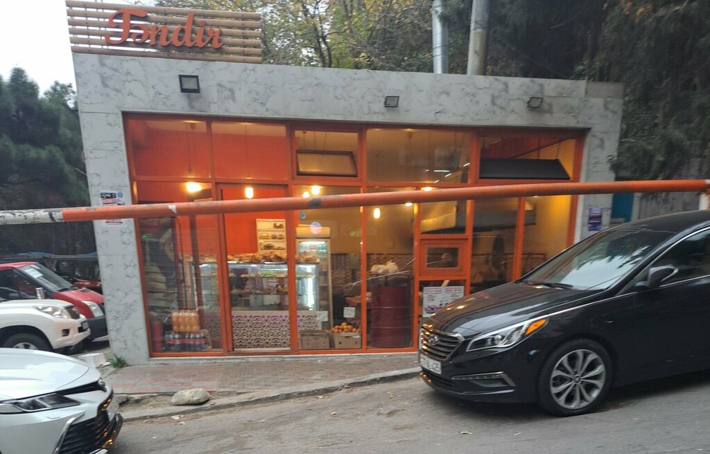 Ekmek fırını Təndir, Bakü, foto