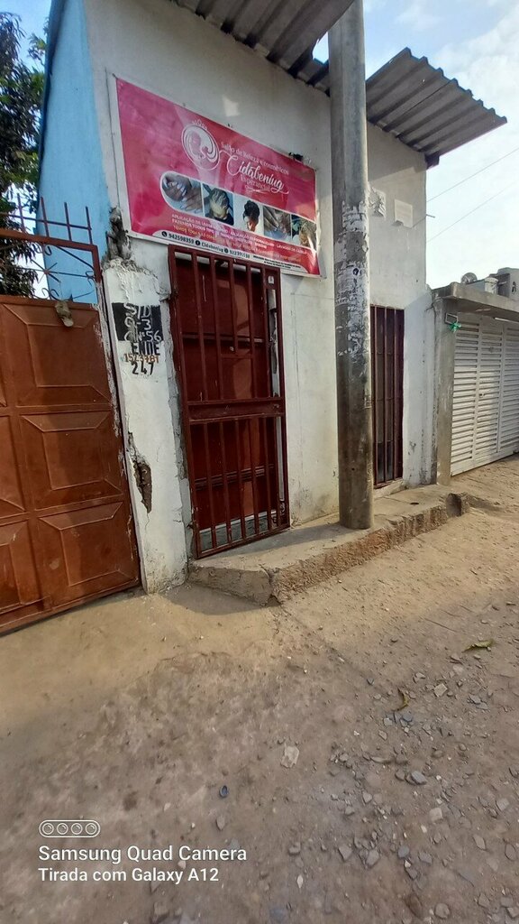 Güzellik salonu Salão de beleza e cosméticos, Loanda, foto