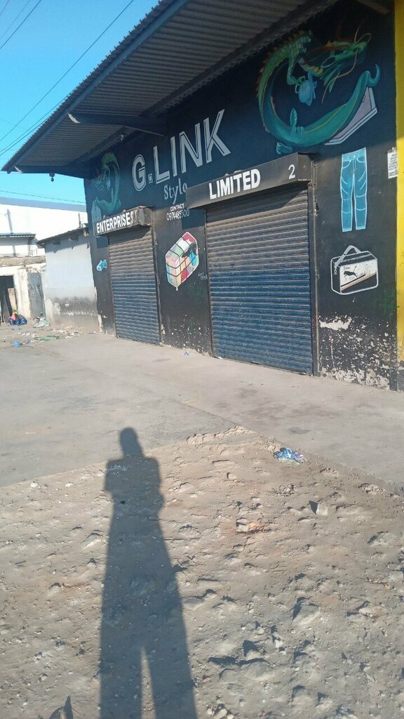 Giyim pazarı G.link Stylo, Lusaka, foto