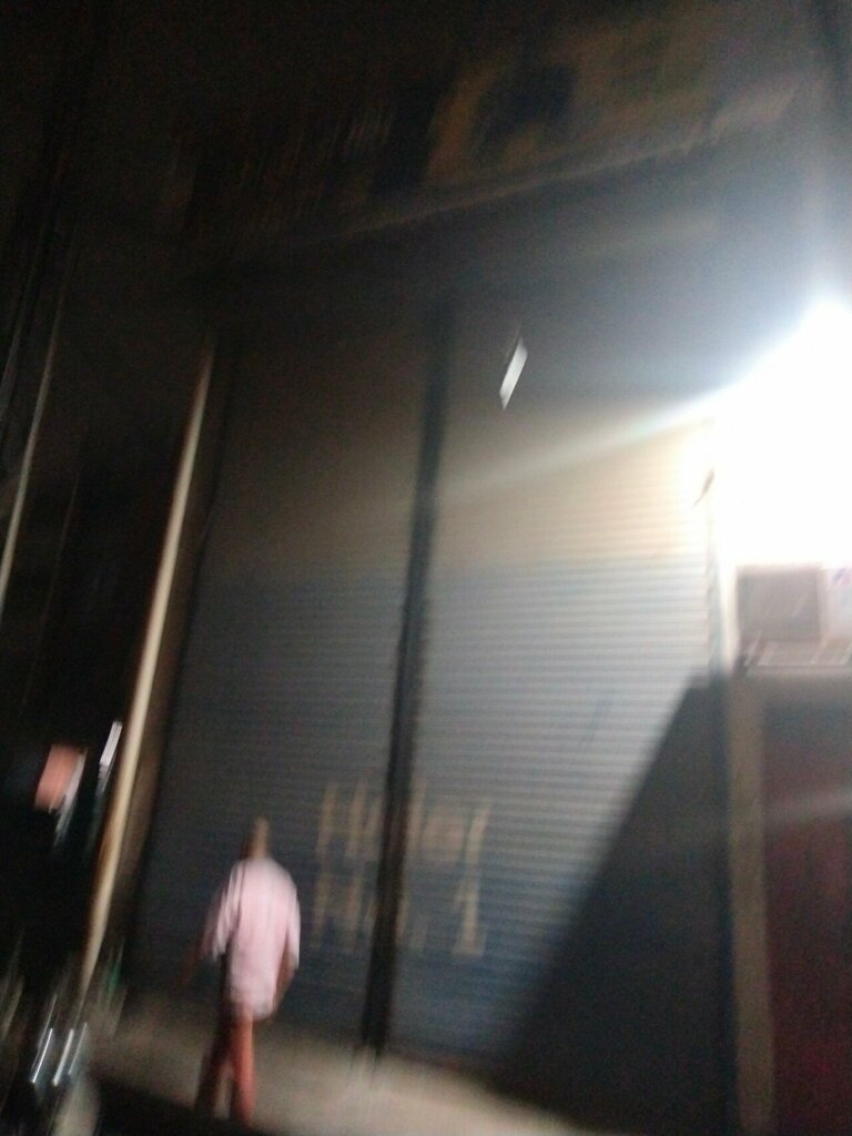 Boru tesisatı ve aksesuarları Mubashir pipe store, Lahor, foto