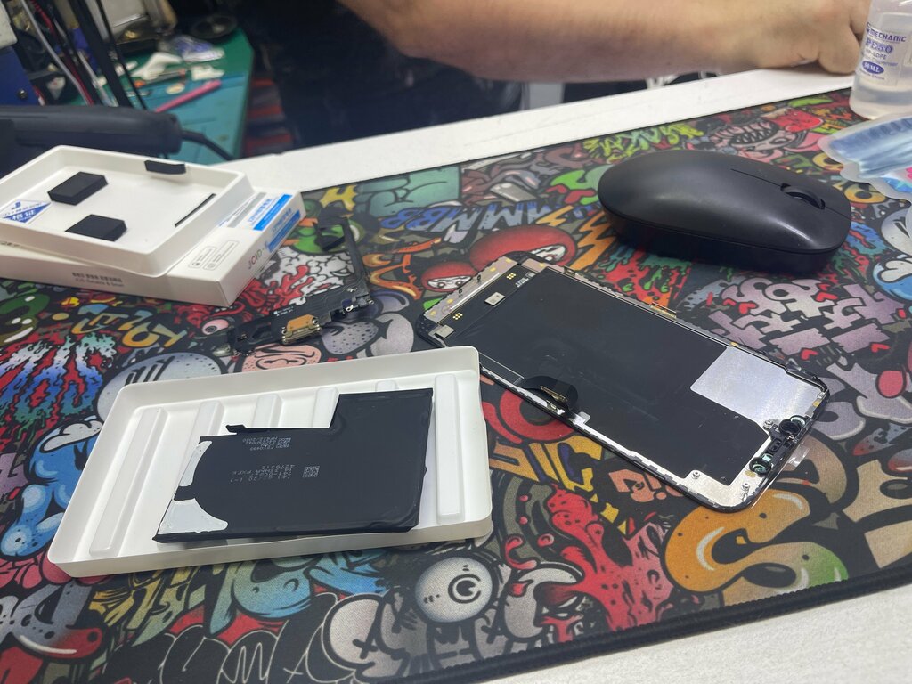 Telefon tamir servisi Apple Service 403, Moskova, foto