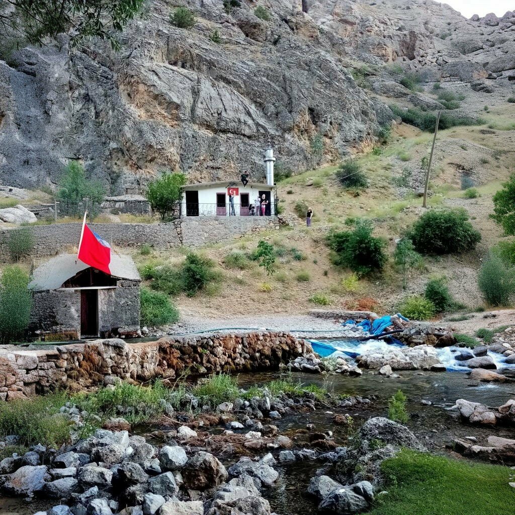 Muhtarlıklar Yıldızlı Köy Muhtarlığı, Kemaliye, foto