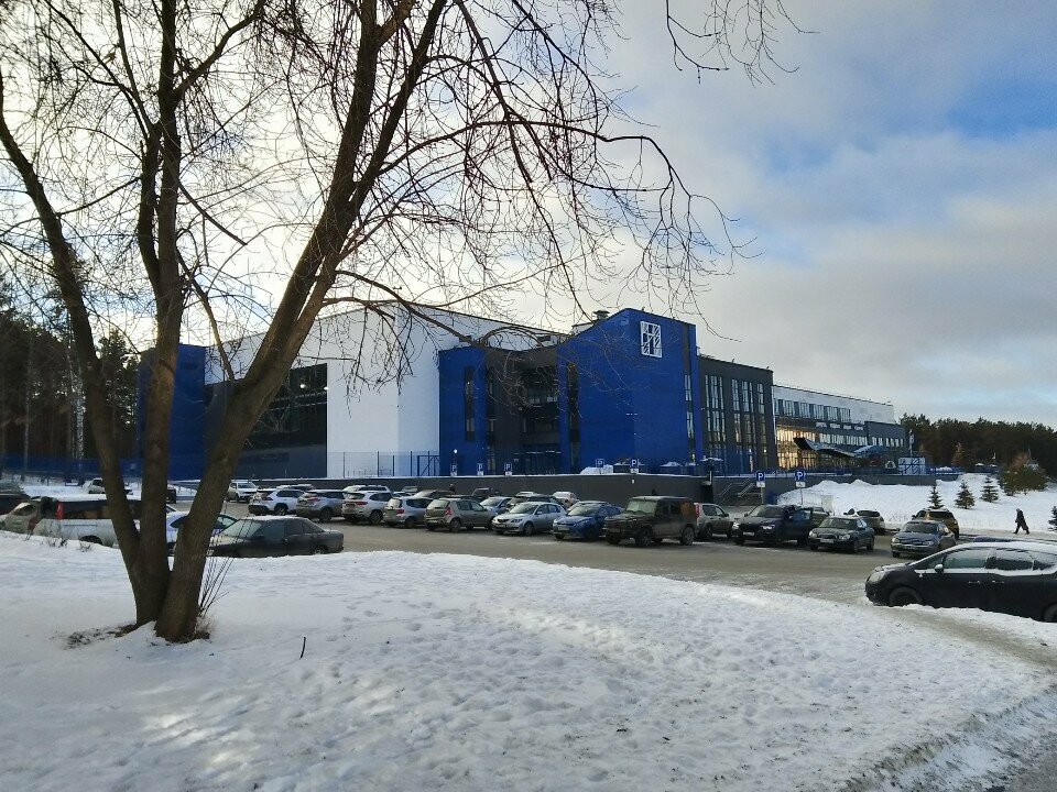 Spor giyim ve ayakkabı Спортивный магазин, Pervouralsk, foto