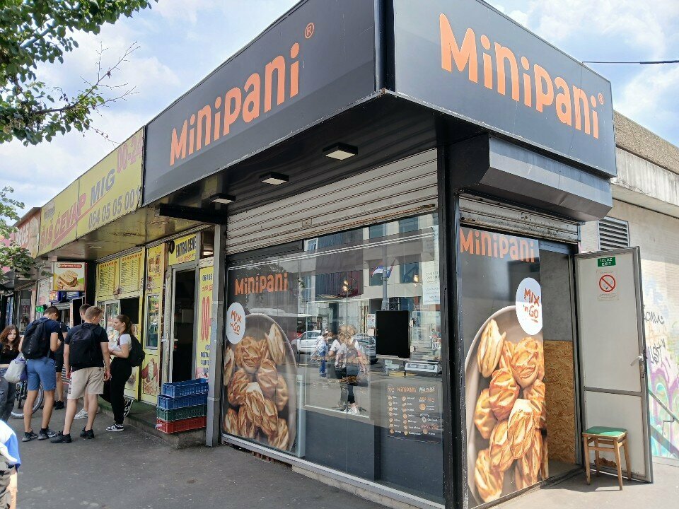 Pasta, şekerleme ve tatlı Minipani, Belgrad, foto