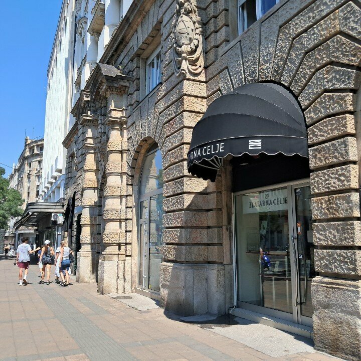 Giyim mağazası Zlatarna Celje, Belgrad, foto