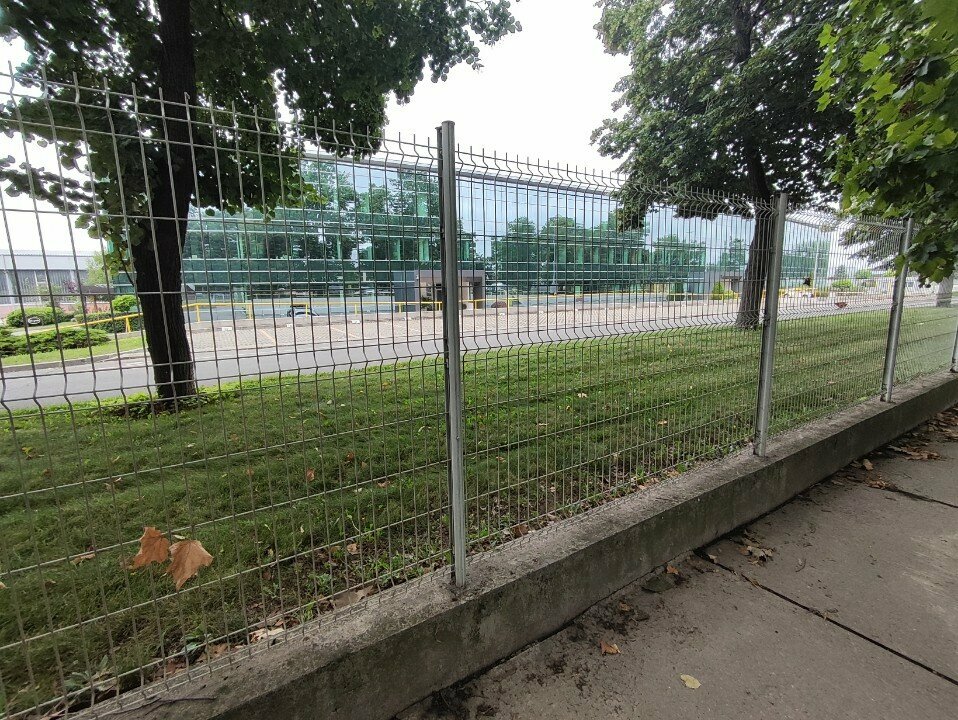 Sanayi kuruluşu Airtech Systems, Belgrad, foto