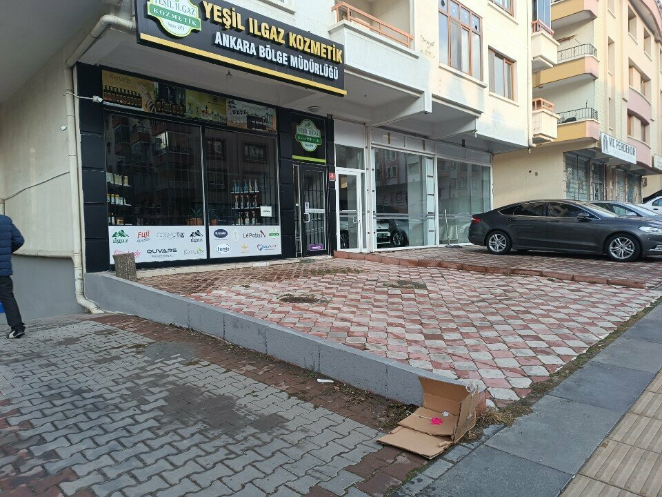 Kozmetik ve parfümeri mağazaları Yeşil Ilgaz Kozmetik, Ankara, foto