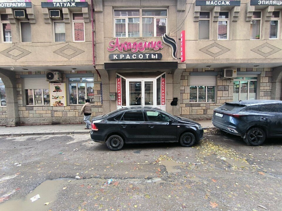 Çitler, parmaklıklar Дорспецстрой, Makhachkala, foto