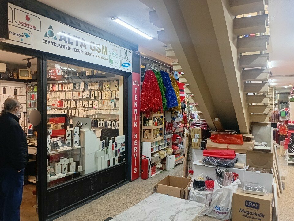 Cep telefonu ve aksesuarları satış mağazaları Alta GSM, İstanbul, foto