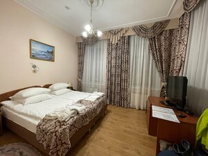 Usadba Pleshanova (Leninskaya Street No:34, Rostov Velikiy), otel  Rostov'dan