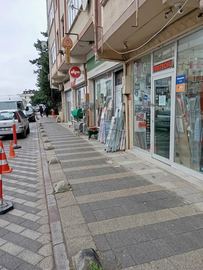 Otomobil satış galerileri İpek Oto, İstanbul, foto