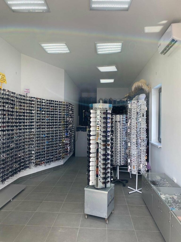 Optik ШапОЧКИ, Sevastopol, foto
