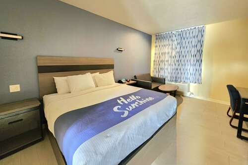 Otel Days Inn by Wyndham Freeport, Texas, foto