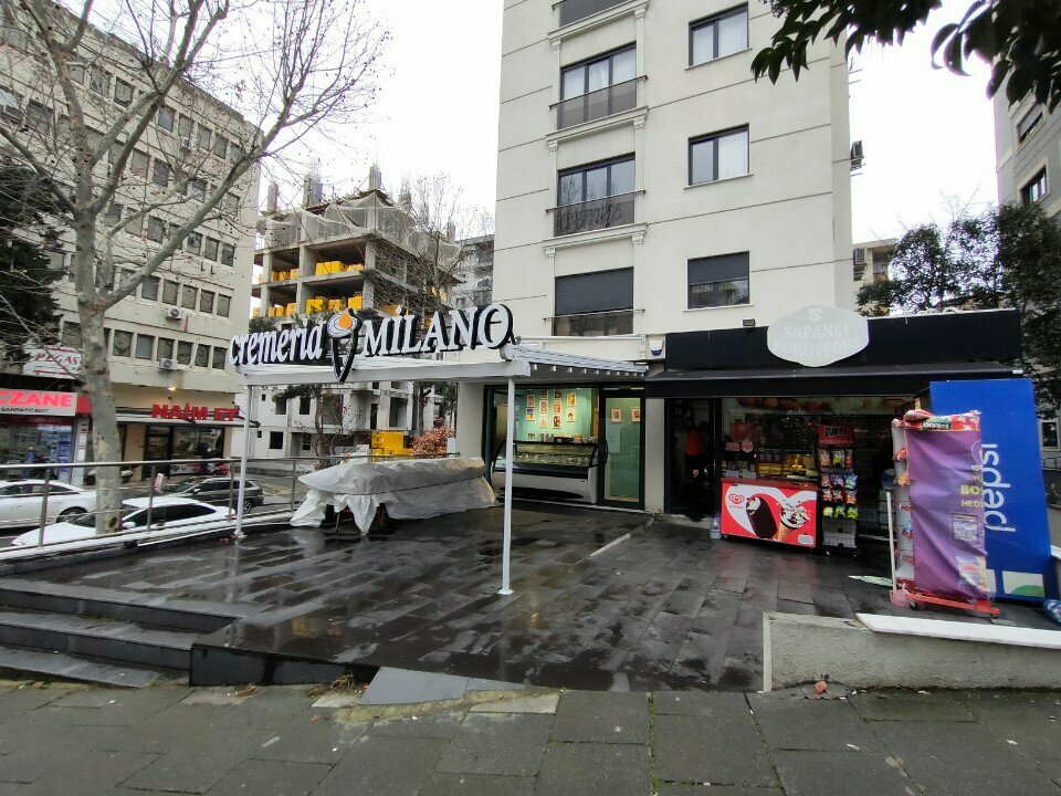 Kuruyemiş, atıştırmalık, kuru meyve Sapancı Kuruyemiş, İstanbul, foto