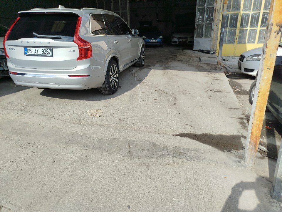 Otomobil servisi Uğur Kaporta, Ankara, foto