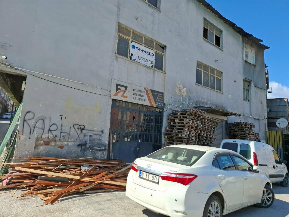 Alüminyum doğrama Fz Yapı Alüminyum Metal Doğrama ve Cephe Sistemleri, İzmir, foto