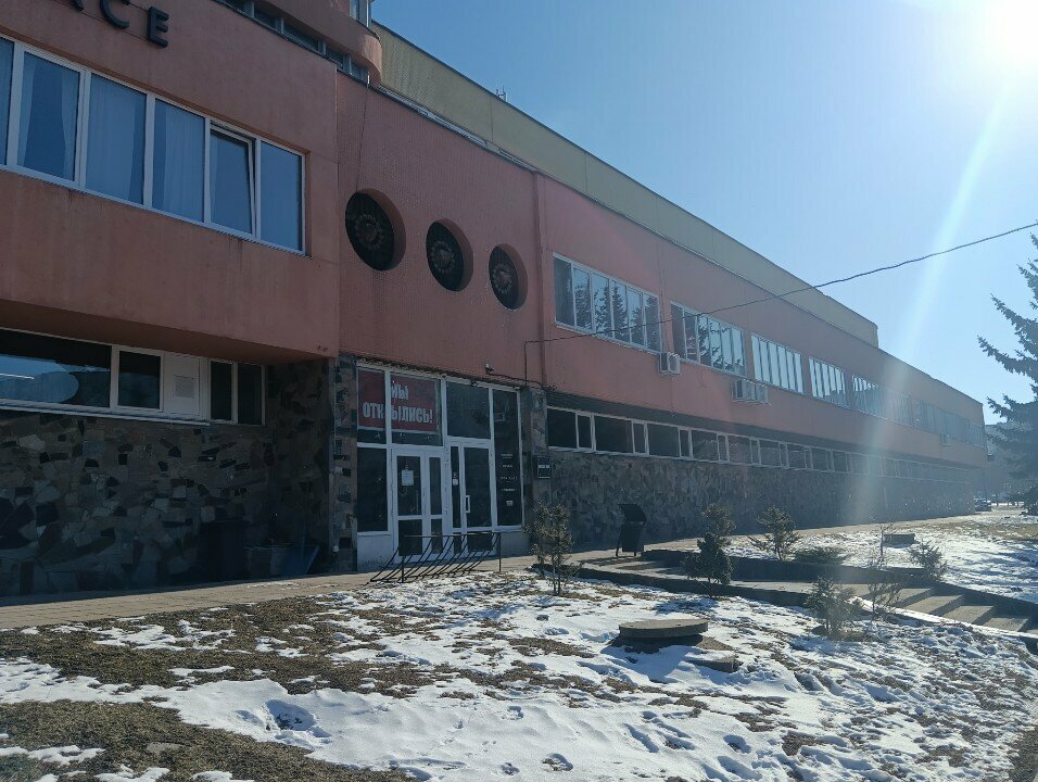 Yapı mağazası 8008.by Ground screws, Minsk, foto
