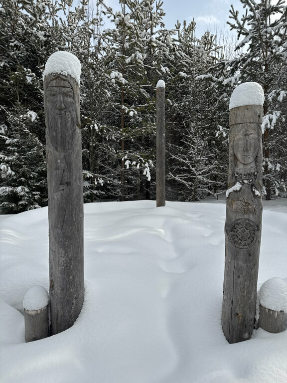 Sanat atölyeleri Капище славянской общины, Kirovskaya oblastı, foto