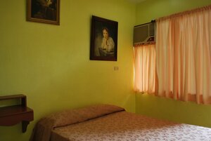 Ocean Bay Beach Resort (Central Visayas, Cebu, Dalaguete - Mantalongon - Badian Road), otel