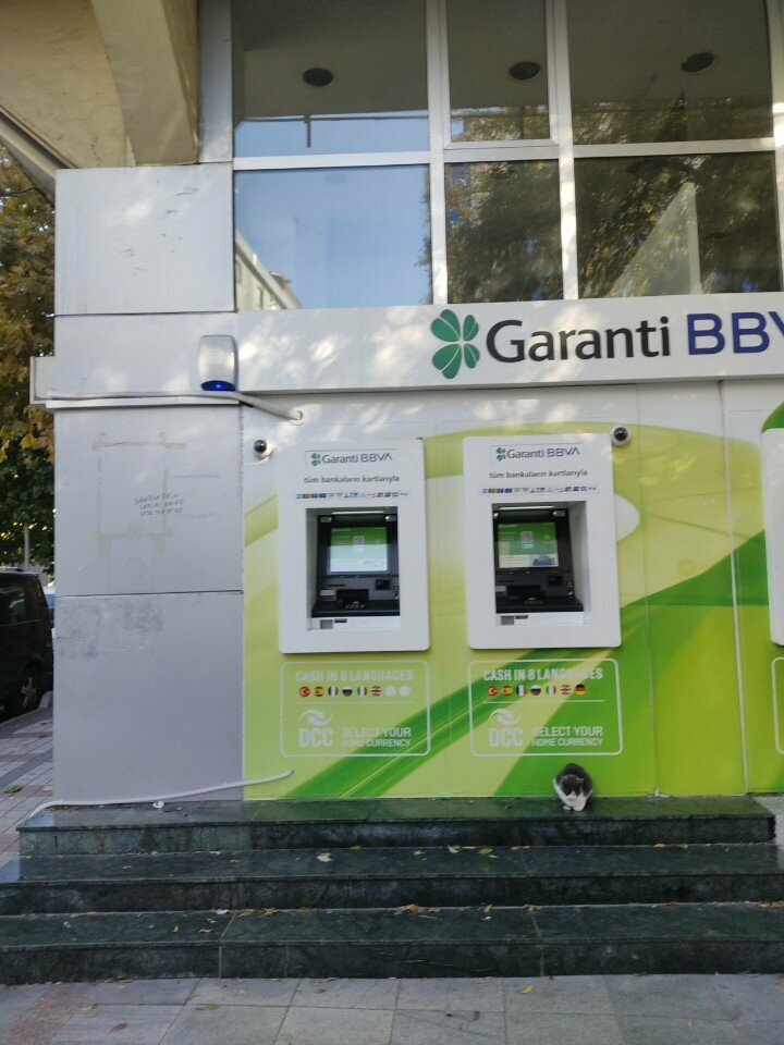 ATM'ler Garanti BBVA ATM, İstanbul, foto