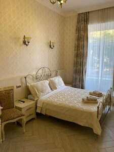 Old Tbilisi Apart-Hotel (Gia Abesadzis Street No:13), otel  Tiflis'ten