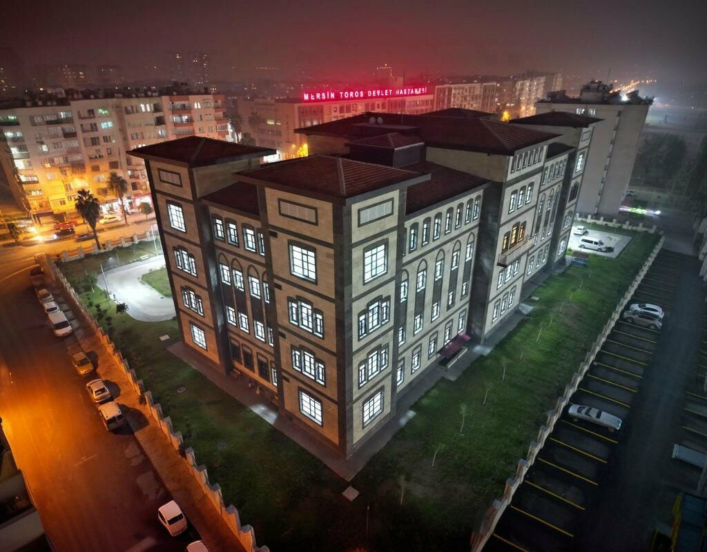 Devlet kurumları ve bakanlıklar Akdeniz Kaymakamlığı, Mersin, foto