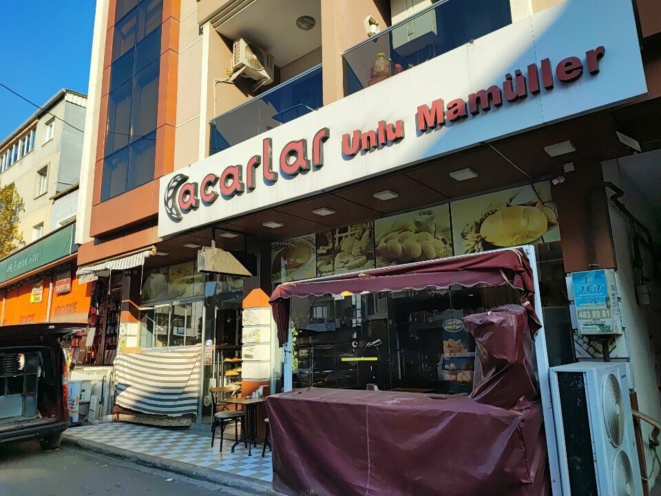 Ekmek fırını Acarlar Unlu Mamüller, İzmir, foto
