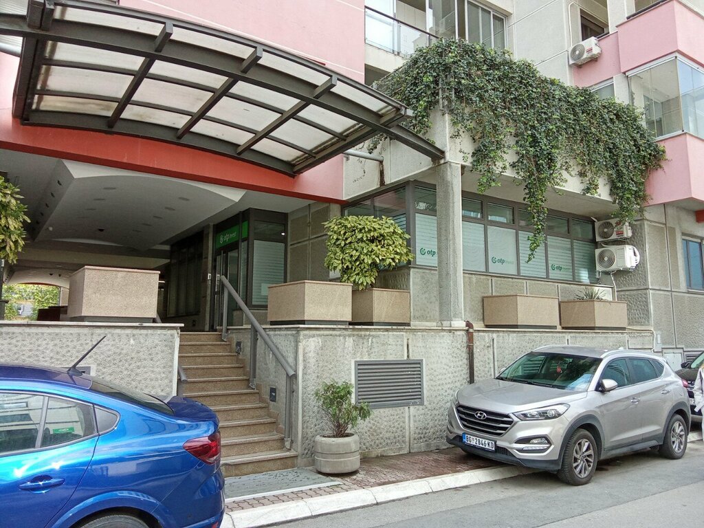 Yatırım fonu firmaları OTP Invest, Belgrad, foto