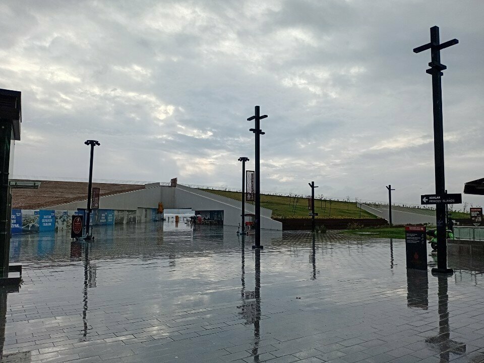 Deniz ve nehir iskeleleri Budo Kabataş İskelesi, İstanbul, foto
