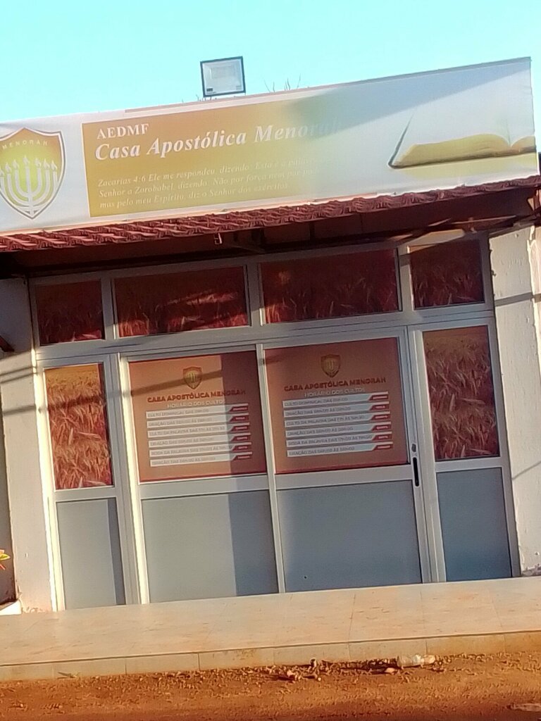Protestan kilisesi Casa Apostólica Menorah, Loanda, foto