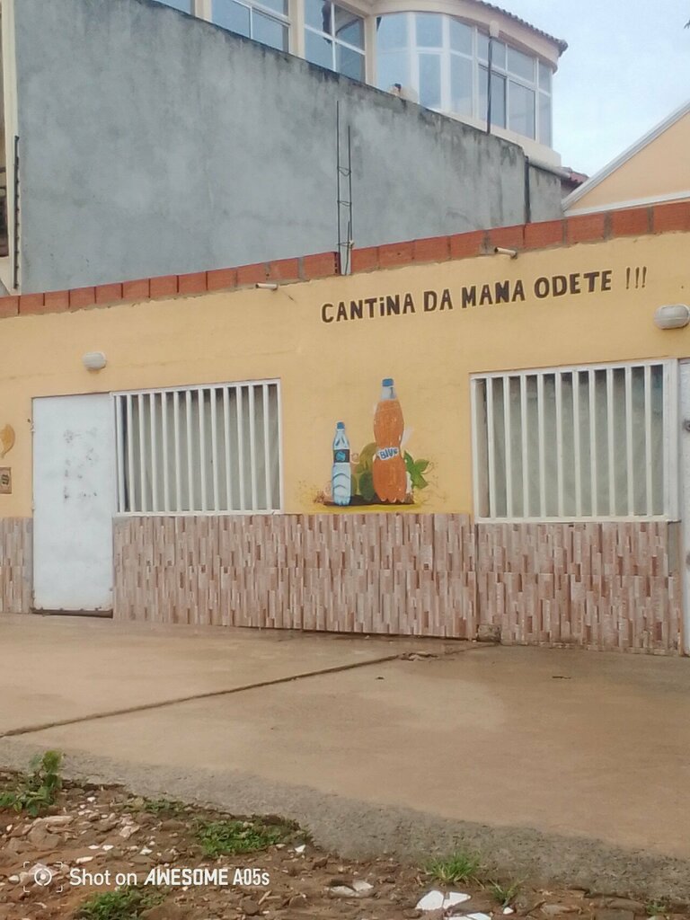 Kantin, yemekhane Cantina mamã odete, Loanda, foto