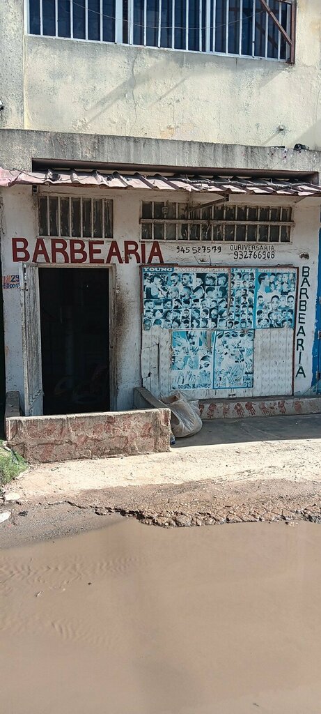 Berberler Barbearia, Loanda, foto