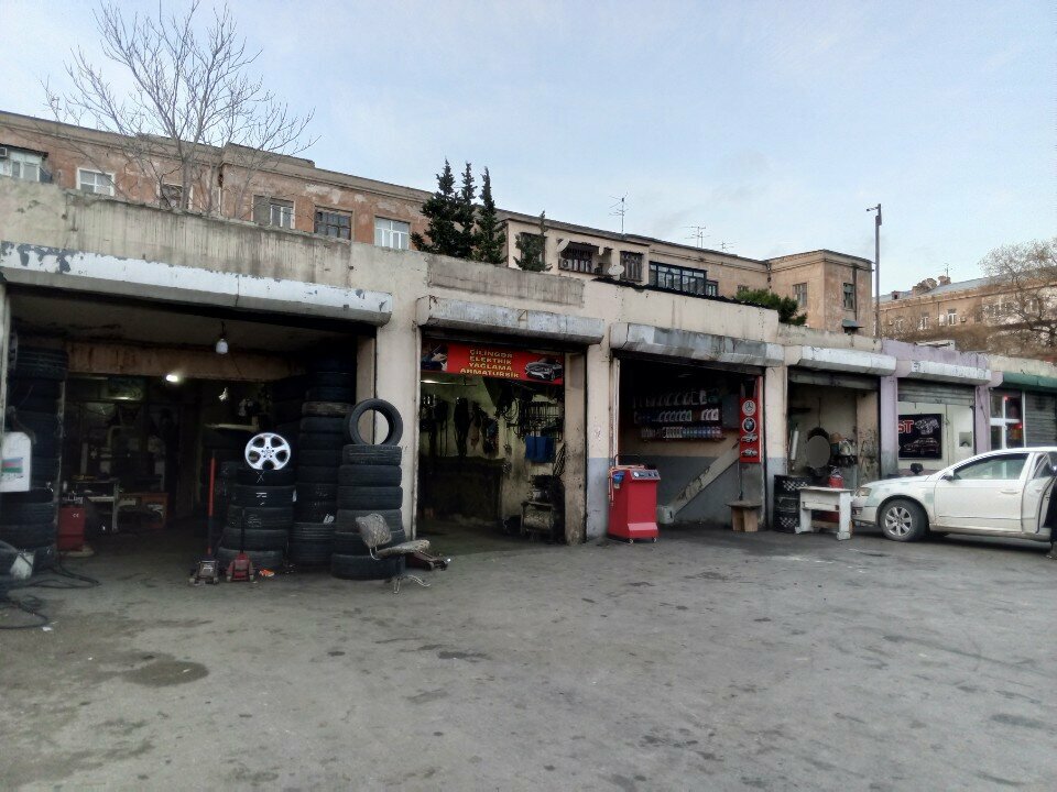 Otomobil servisi Motorist, Bakü, foto