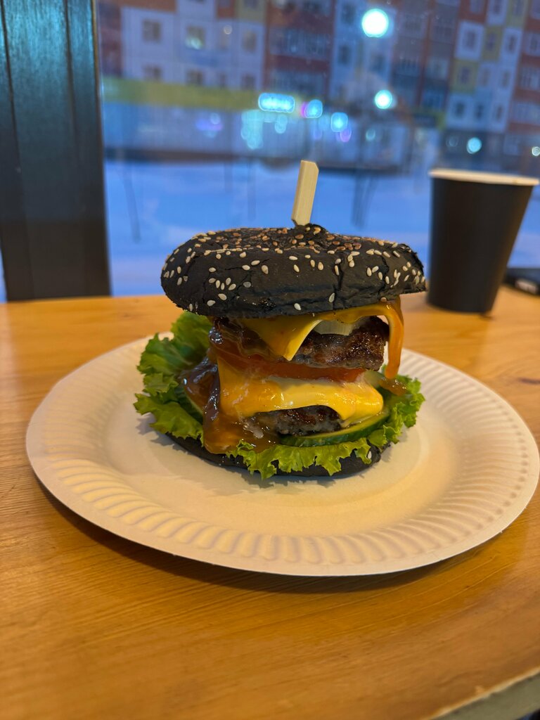 Restoran Жадина-Говядина, Nijnevartovsk, foto