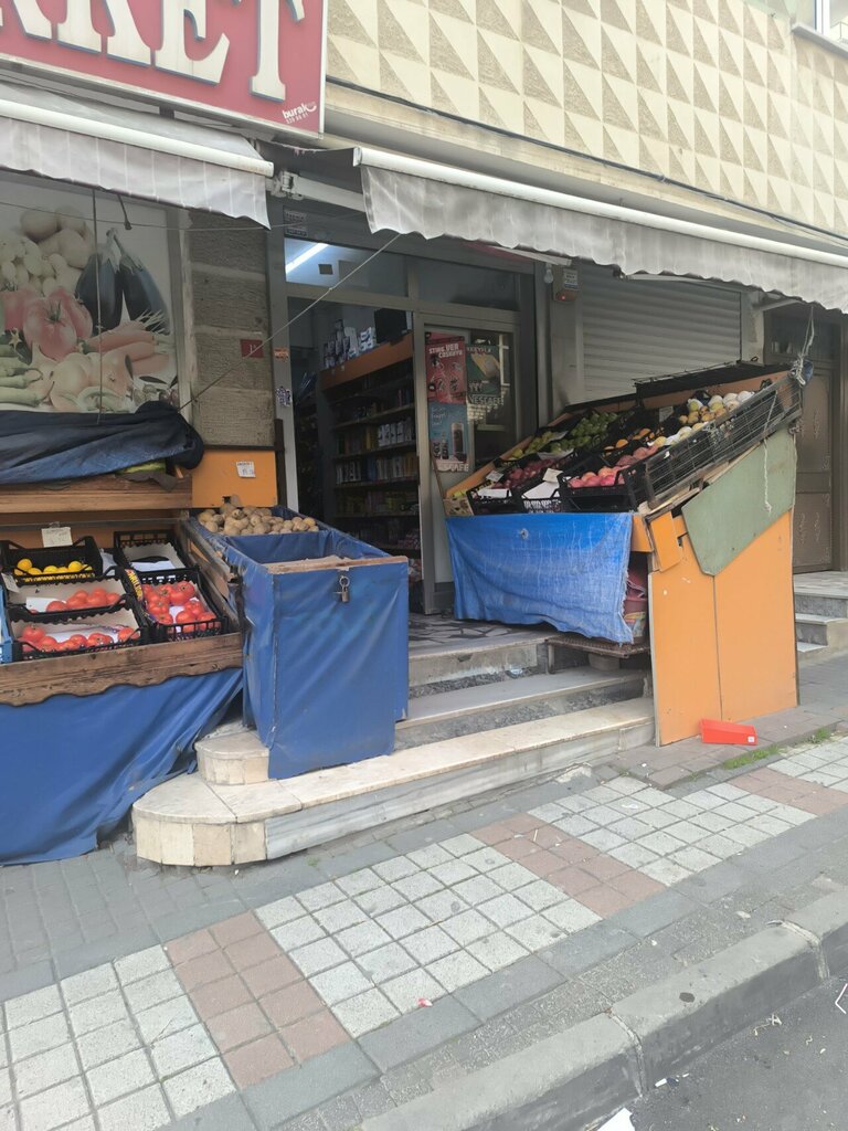 Süpermarket Hürol Market, İstanbul, foto
