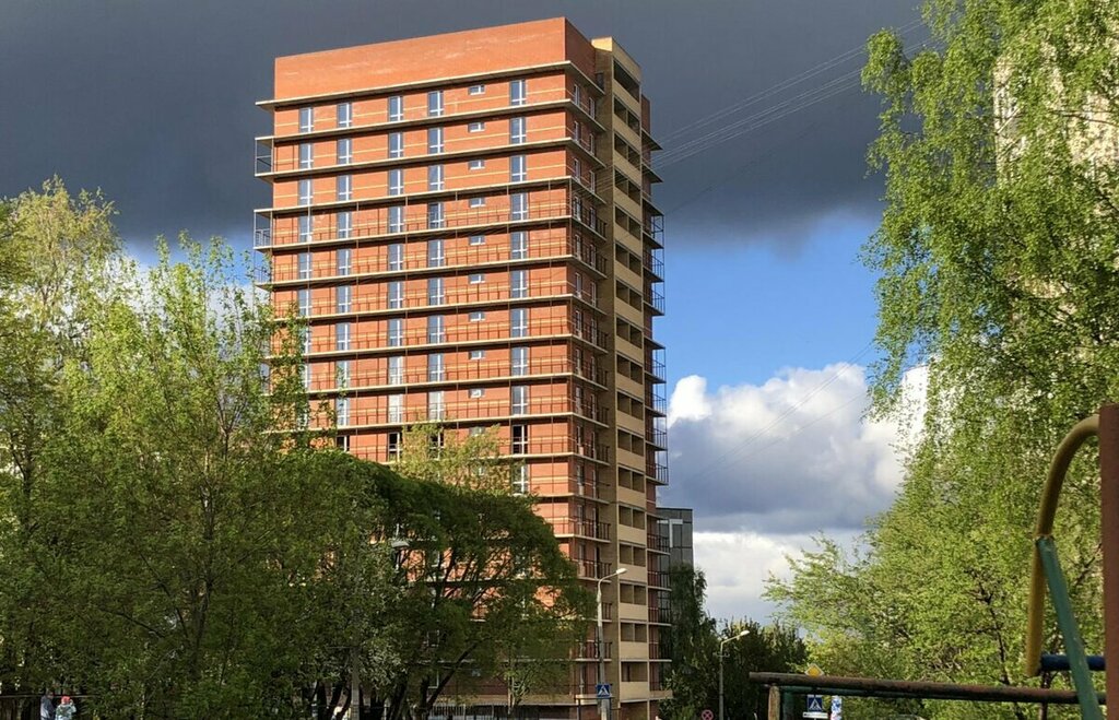 Konut blokları По ул. Ким, 14, Perm, foto