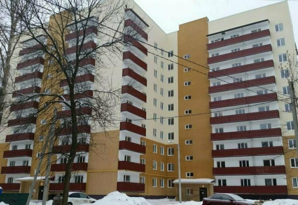 Konut blokları Ул. Нефтяников, Yaroslavl, foto