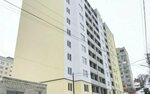 По ул. 1-я Поперечная, 35 (5-ya liniya No:17, mikrorayon Oktyabrskiy), konut blokları  Saratov'dan