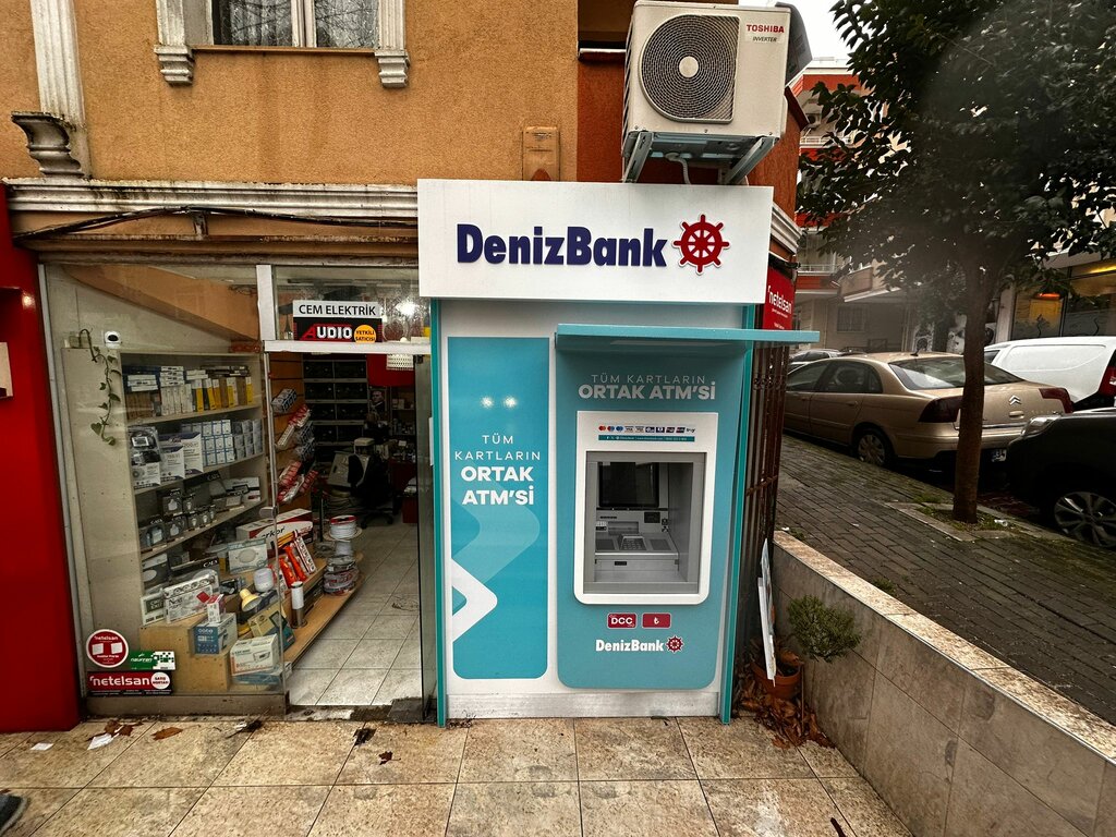 ATM'ler ING ATM, İstanbul, foto