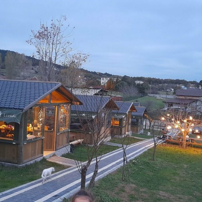 Piknik alanı Çatalca Livadi, Çatalca, foto